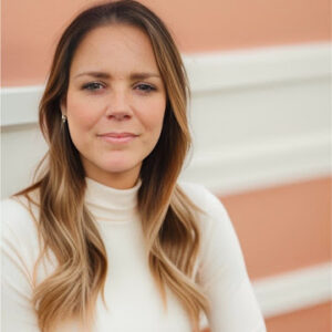 Understanding Cattle Behavior: Insights and Techniques for Low-Stress ...